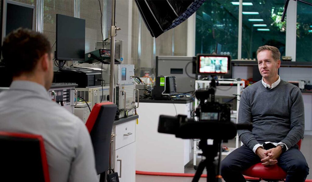 Sit-Down Interviews vs. Vox Pops: Choosing the Right Style